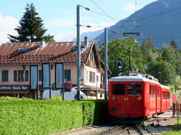 Le train du Montenvers, direction la Mer de Glace ! - Découvrir les Alpes