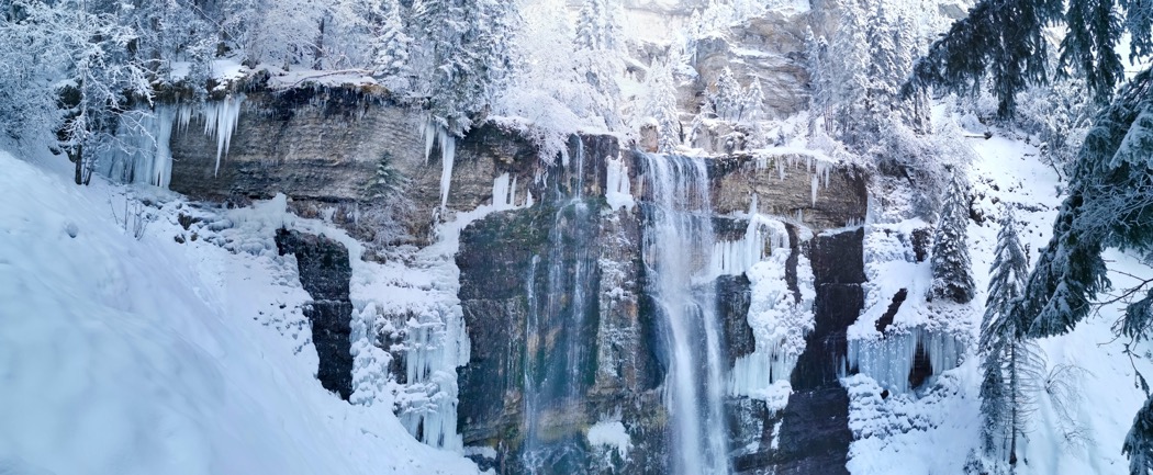 Le Cirque de Saint Même en mode rando raquettes - Découvrir les Alpes