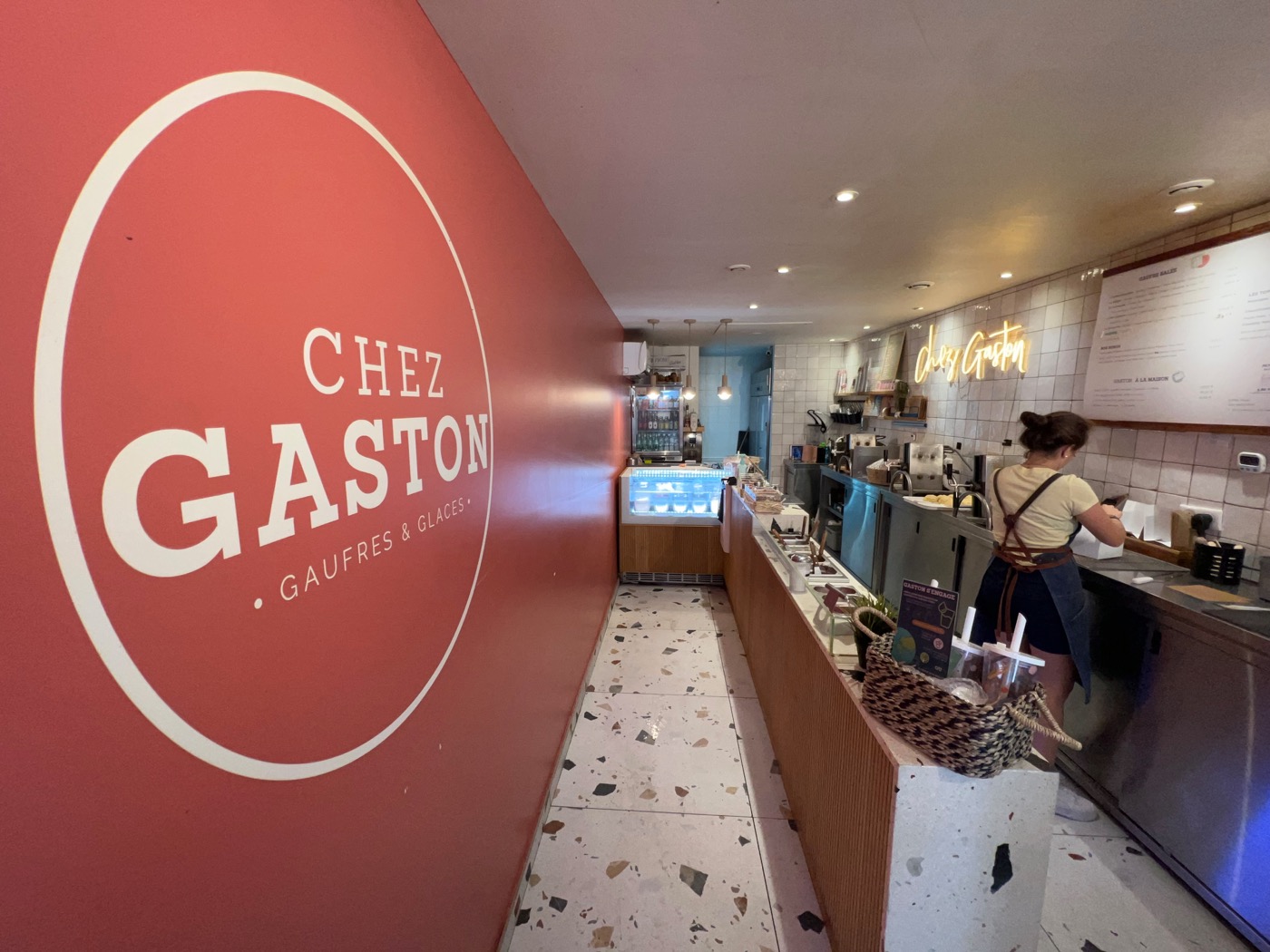 Chez Gaston, les fabuleuses gaufres de Lièges Made in Alpes - Découvrir ...